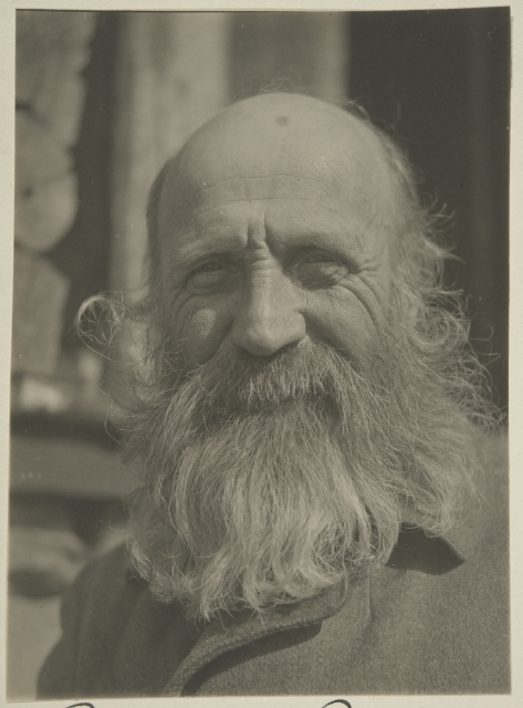 Tietäjä Pekka Rissanen :: Jouni Piirainen